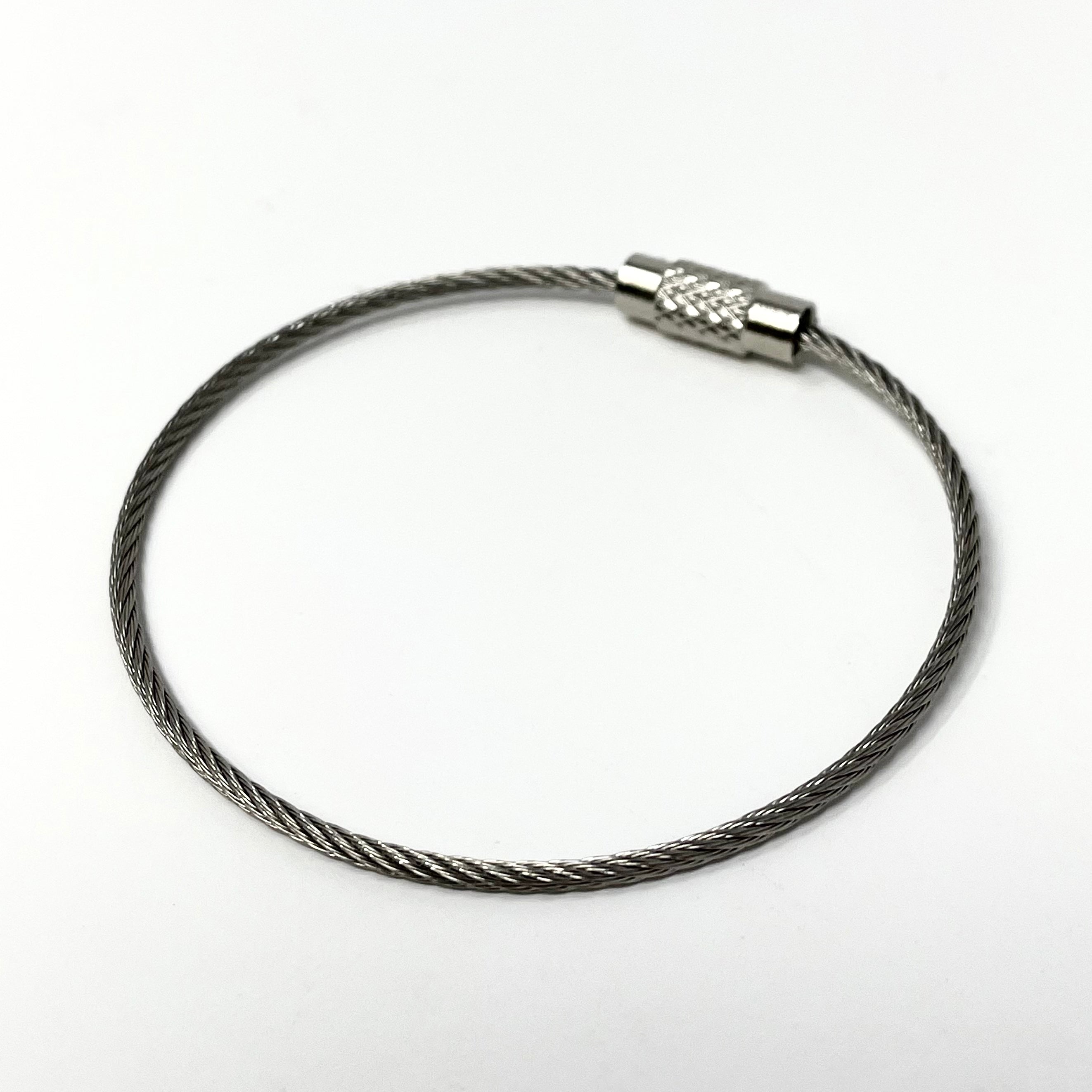 Metal Loops (25 Pieces) – Bag Tags, Inc.